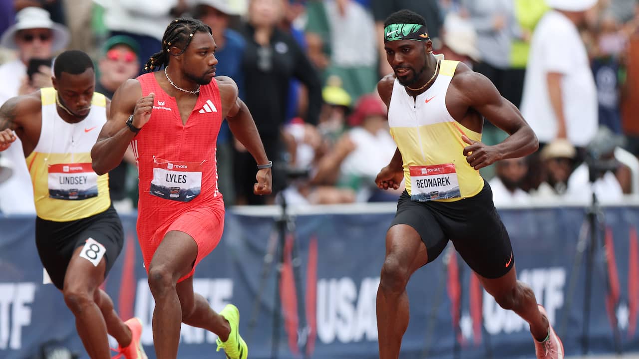 Sprinter Lyles provoceert rivaal met staredown tijdens race om ...