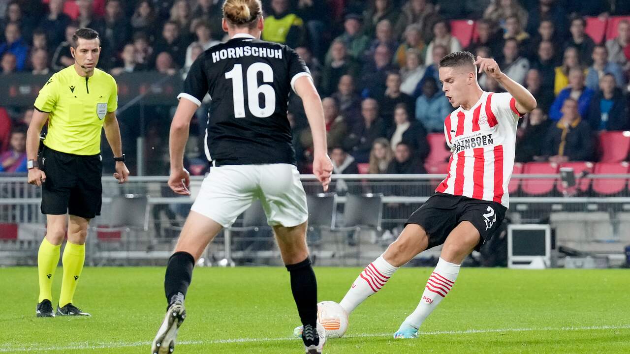 Veerman schiet PSV op 2-0-voorsprong tegen FC Zürich | NU.nl