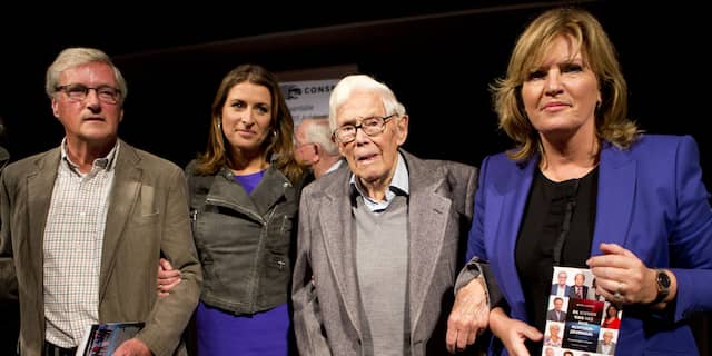 Oud-presentator NOS Journaal Harmen Siezen (84) overleden | Media | NU.nl