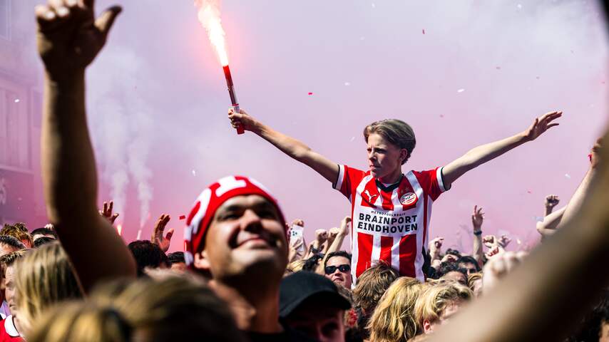 Live Eredivisie | Lees hier alles terug over titel van PSV op slotdag ...