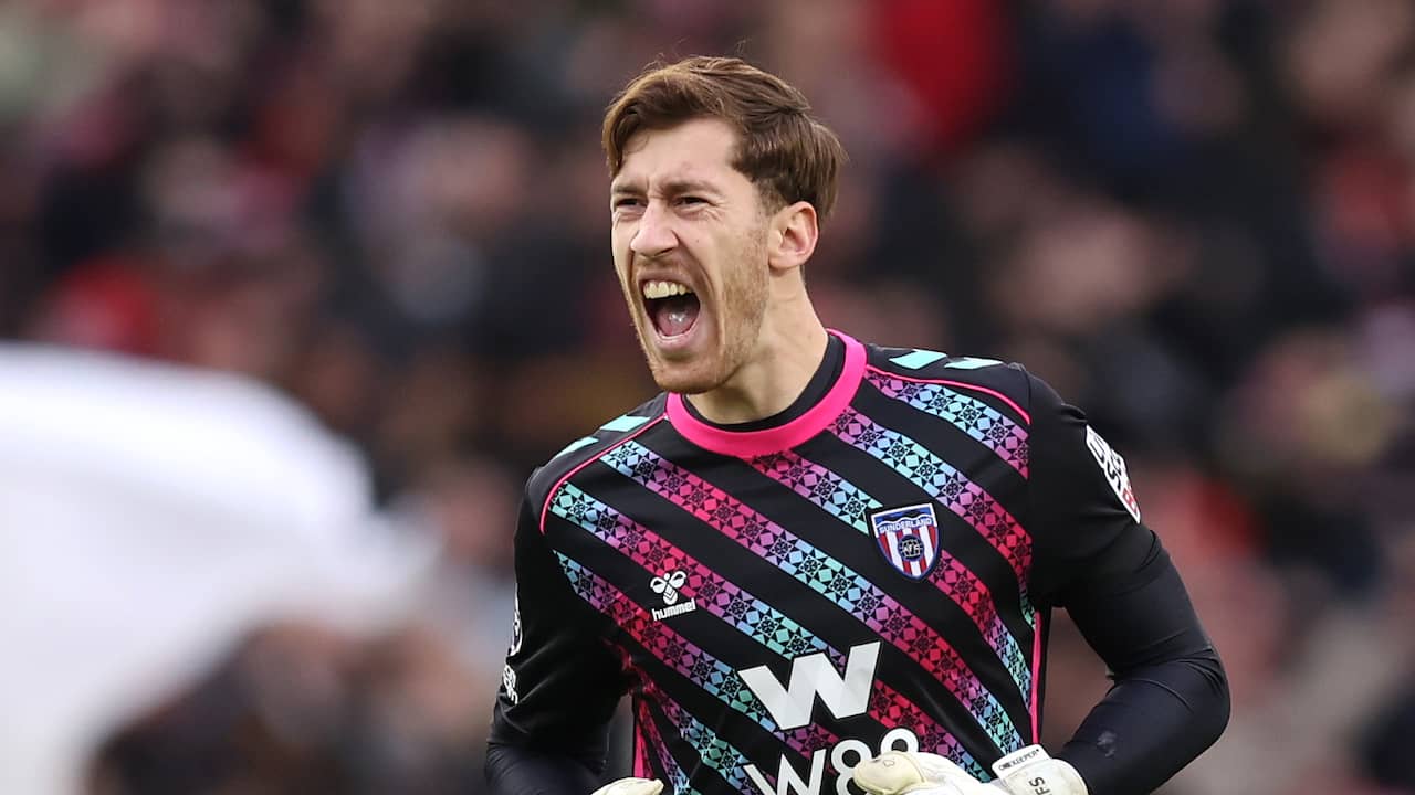 Robin Roefs en Sunderland zitten Manchester City dwars in titelstrijd ...