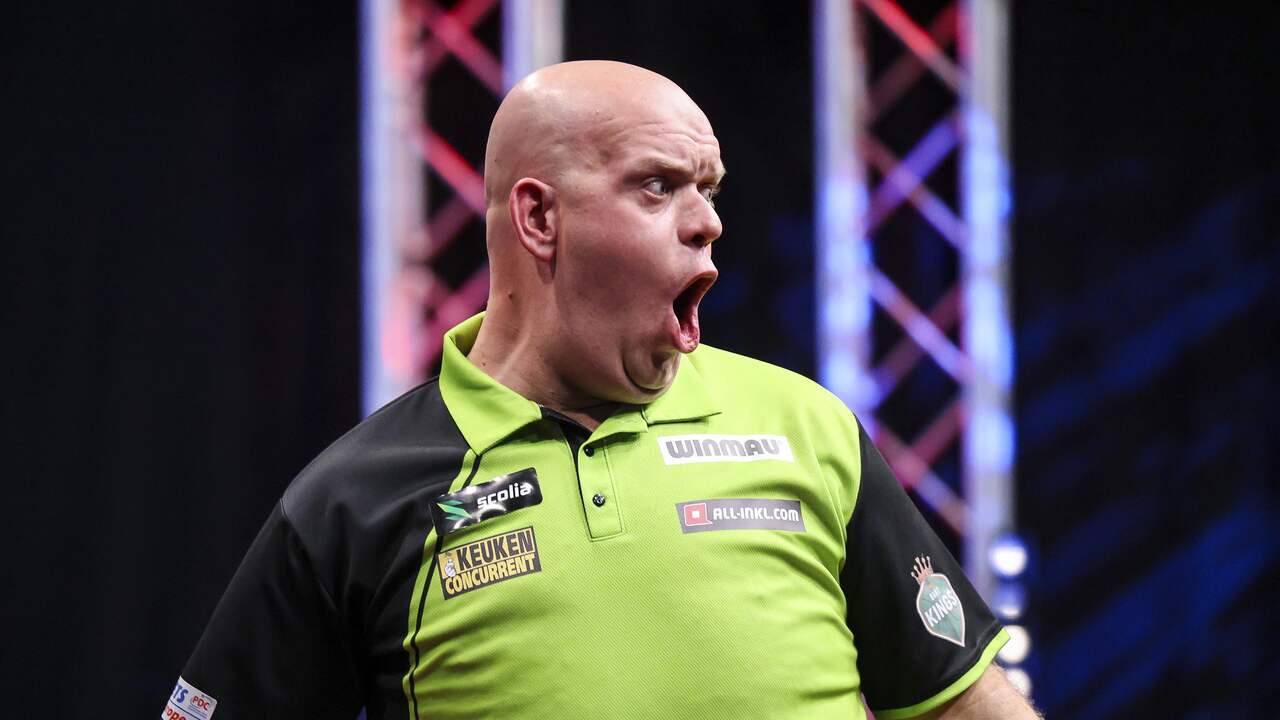 Van Gerwen ontploft van vreugde na winst Hungarian Darts Trophy | NU.nl