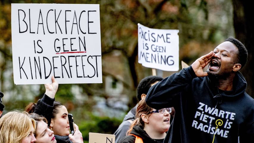 Kick Out Zwarte Piet stopt: 'Doel bereikt, we gaan niet door tot ...