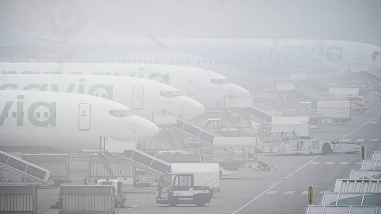 Eindhoven Airport heeft last van mist, kans op vertragingen en ...
