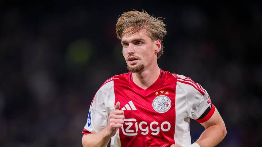 Ajax gaat Kenneth Taylor voor zo'n 17 miljoen euro aan Lazio verkopen ...