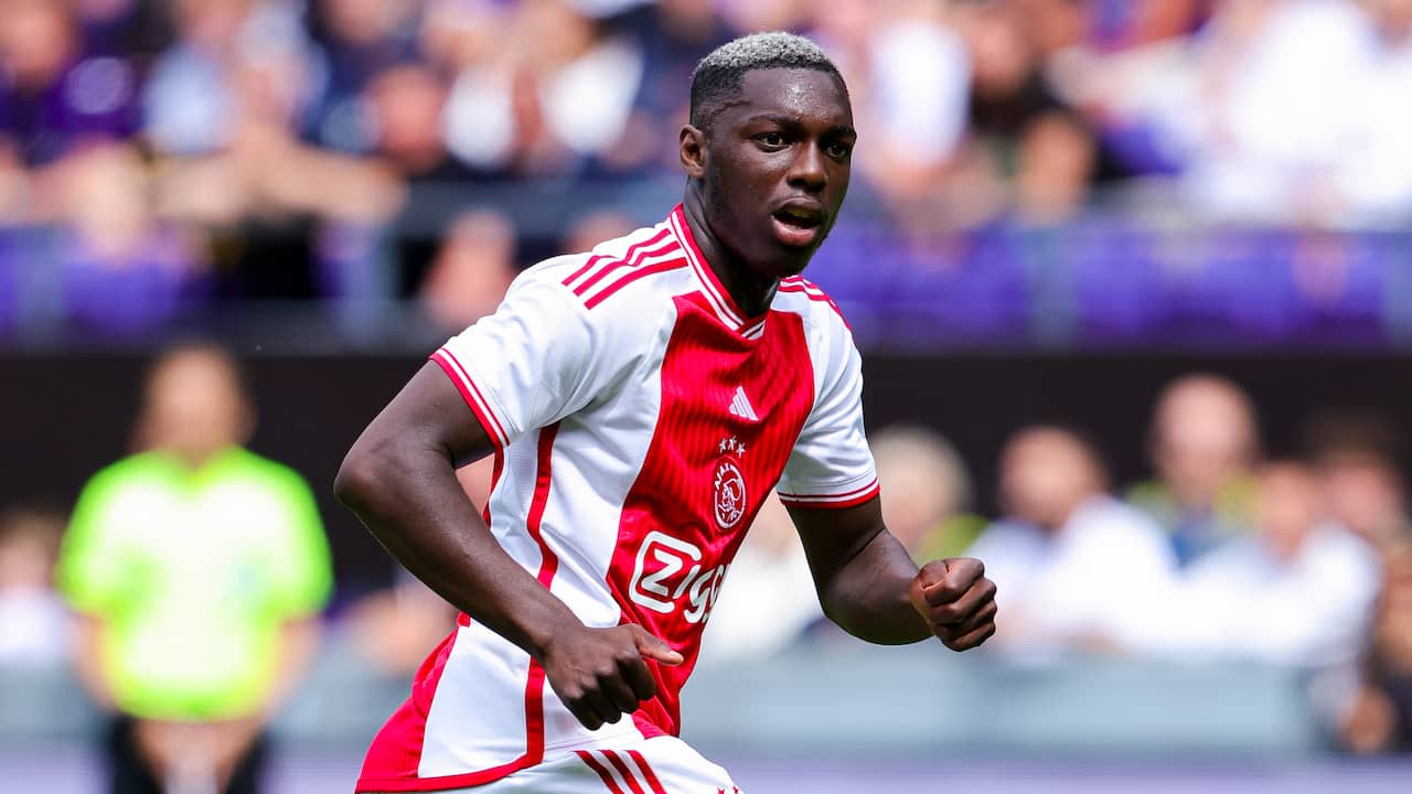 Ajax verkoopt Daramy voor minimaal 12 miljoen euro aan Stade de Reims ...