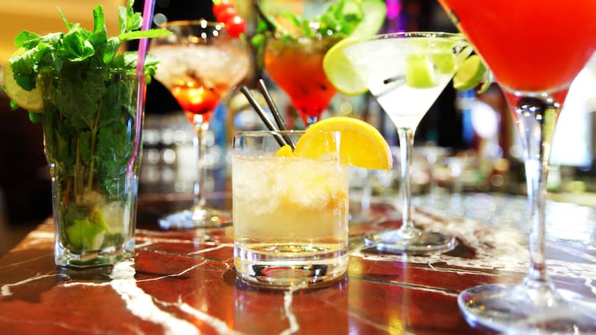Ook matig alcoholgebruik verlaagt risico op kanker niet | Eten en ...
