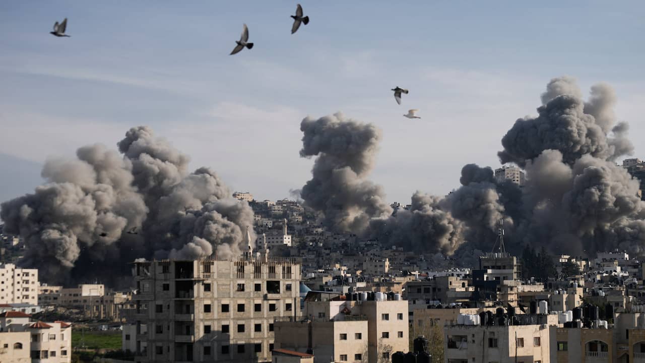 Leger Israël blijft in kampen op Westoever, 40.000 bewoners nog niet terug | Spanningen Midden ...