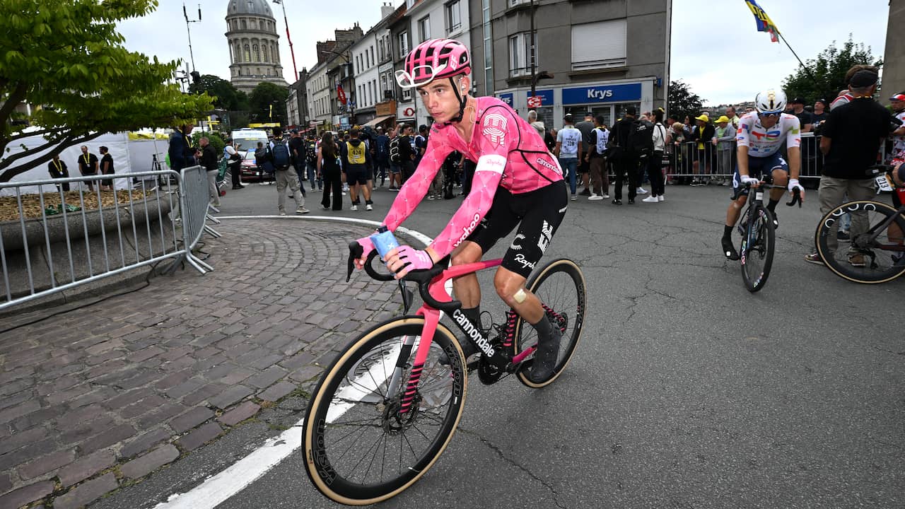 Van den Berg eerste Nederlandse uitvaller in Tour: 'Te veel last na val ...