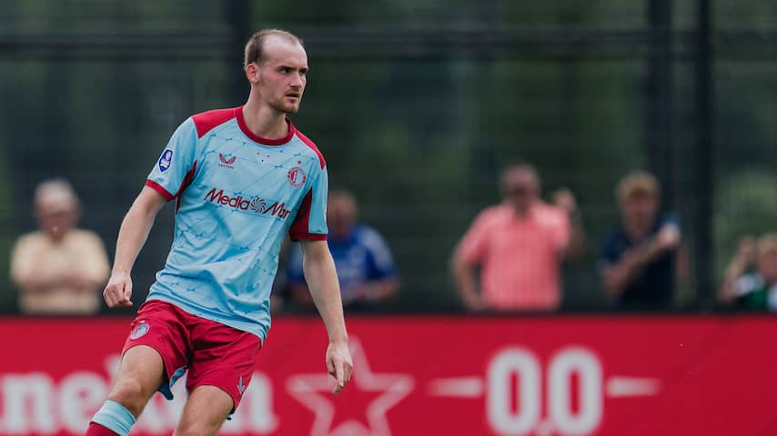 Feyenoord bevestigt beenbreuk Beelen, Trauner niet mee op trainingskamp ...
