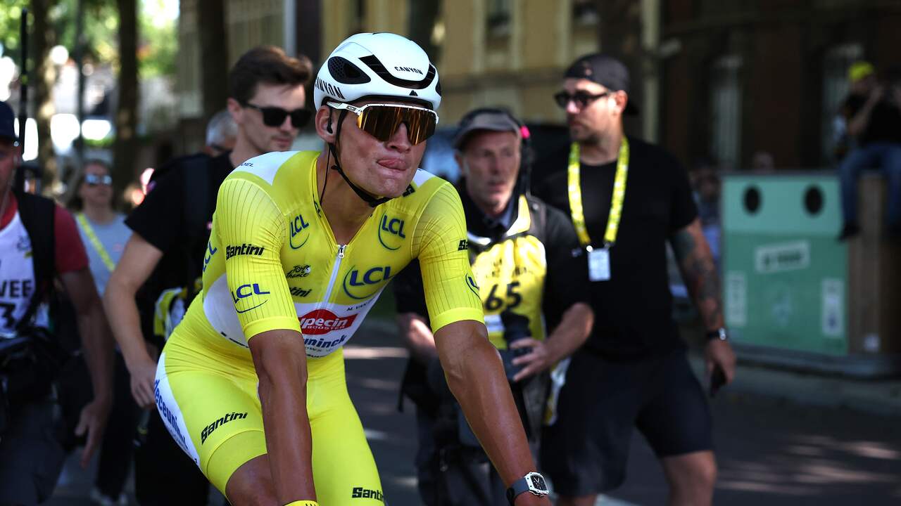 Van der Poel baalt van verloren duel met Pogacar: 'Wilde graag in geel ...