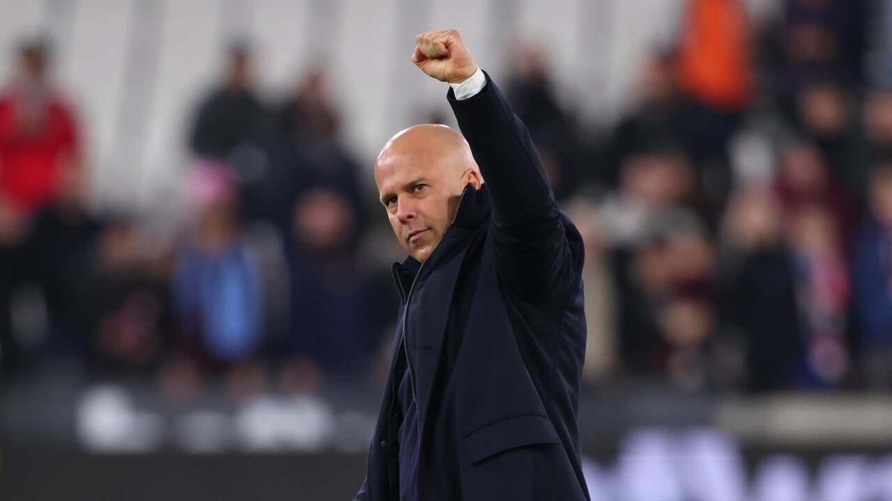 Arne Slot sluit droomjaar af in stijl: 'Heb maar één wedstrijd verloren ...