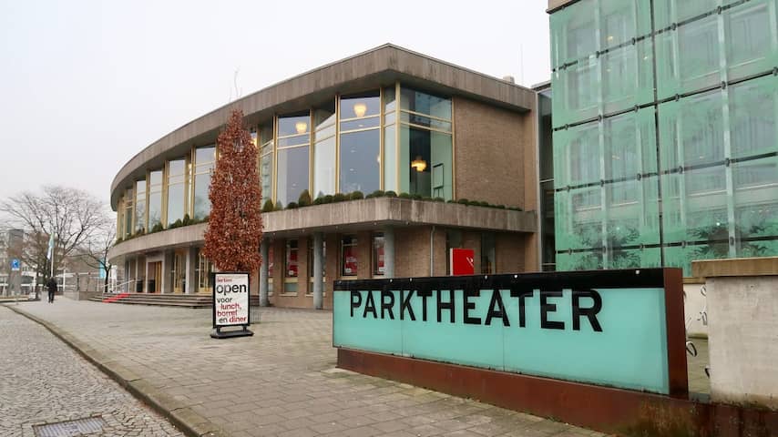 Stichting geeft cultuurwaardebonnen aan Eindhovenaren met laag inkomen ...
