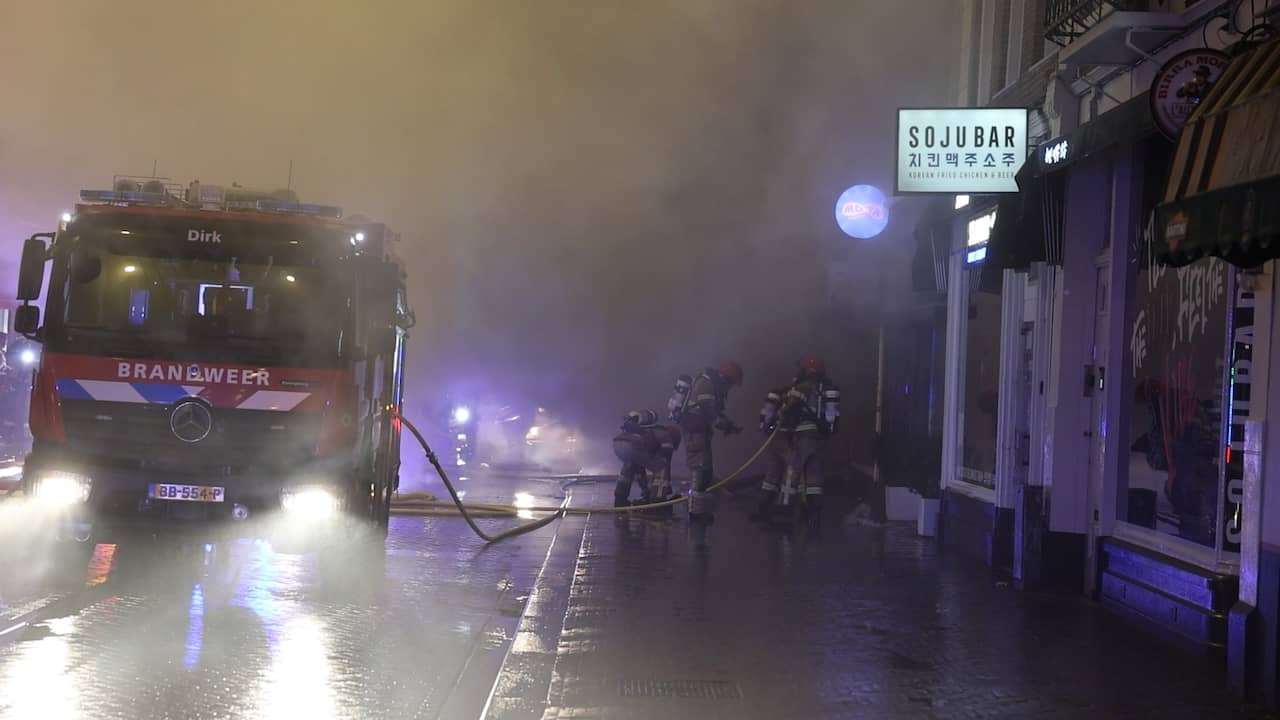 Zeer grote brand in Amsterdamse wijk De Pijp: meerdere mensen naar ...