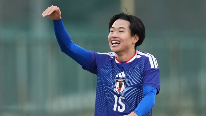 Transferupdates | Zoon van Jonathan de Guzmán sluit aan bij Jong Sparta ...