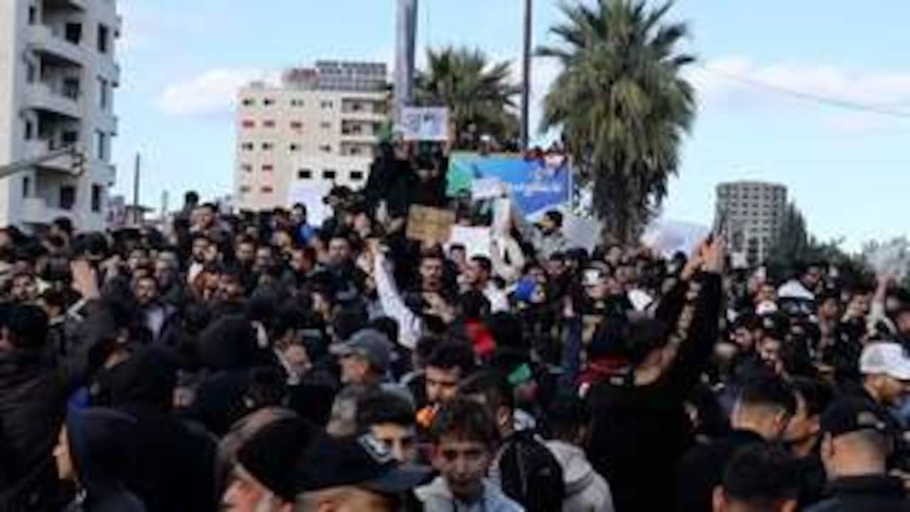 Iraanse bevolking snakt naar vrijheden: 'Buik vol van het islamitische ...