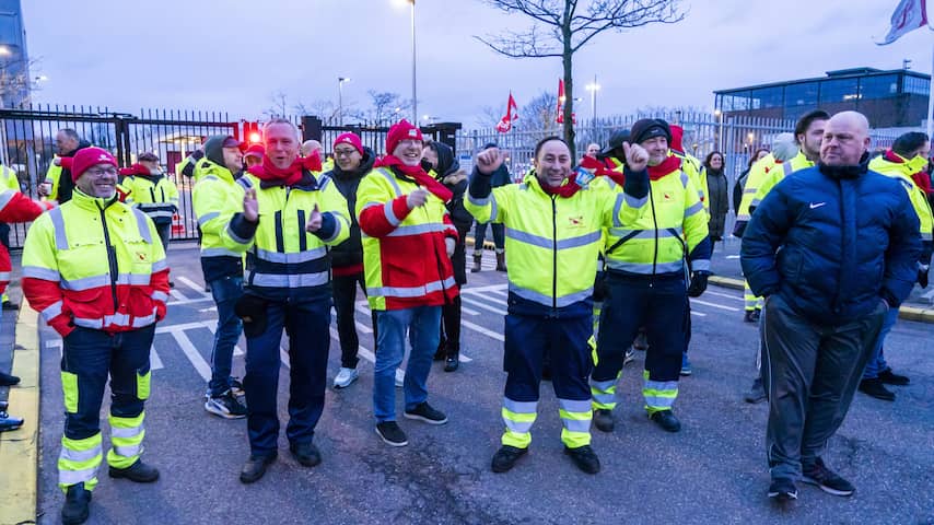 Vakbonden hebben genoeg geld in stakingskas, dus acties gaan door ...